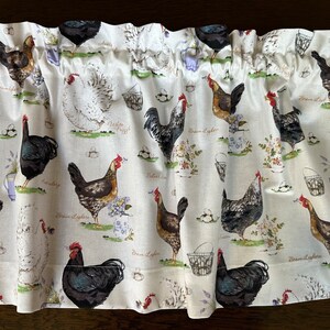 Country Rooster Valance, White Fizzle, Brown Leghorn, Silver Sussex ...