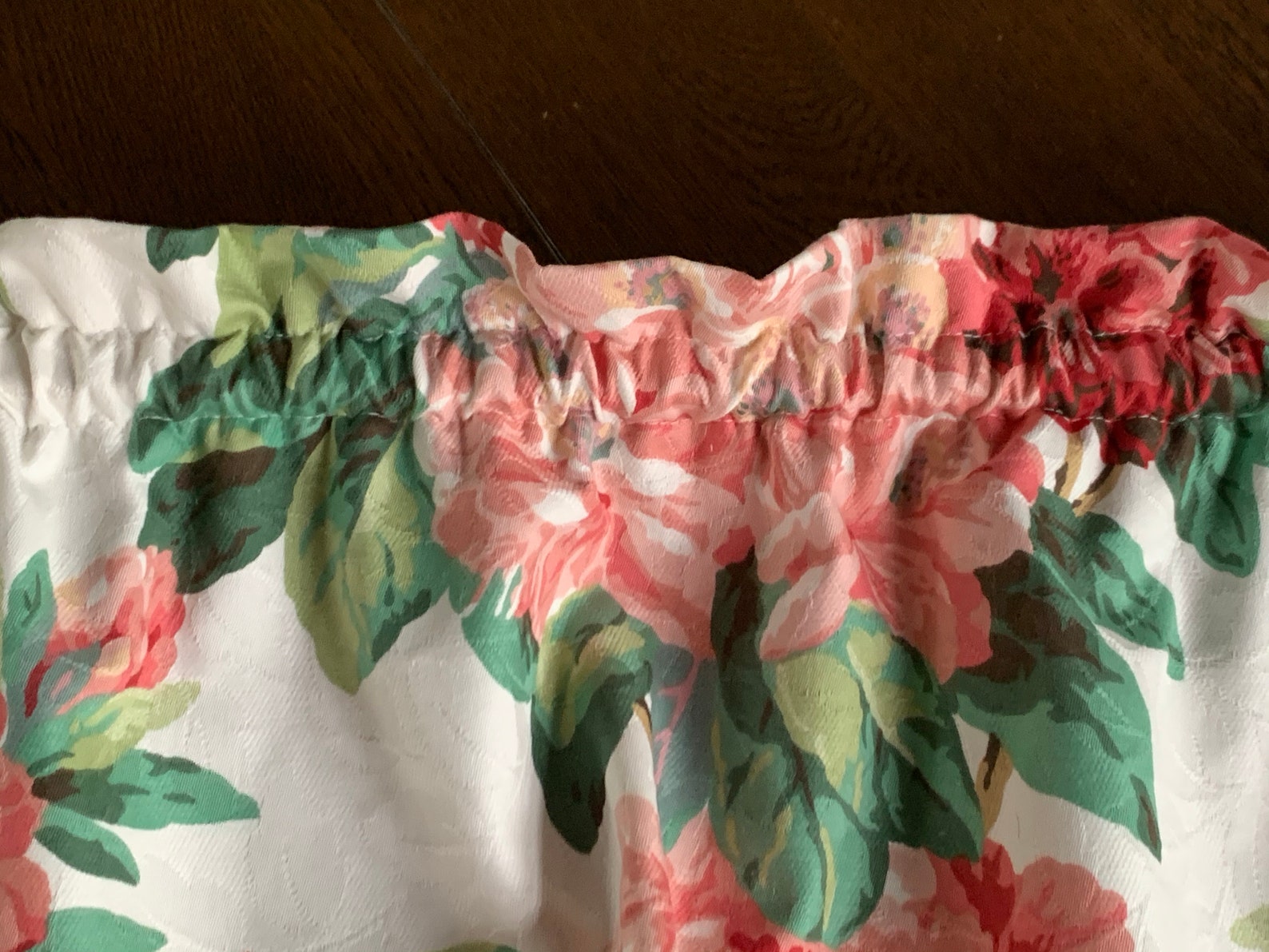 Southern Floral Shabby Cottage Valance with Azaleas in Pinks | Etsy