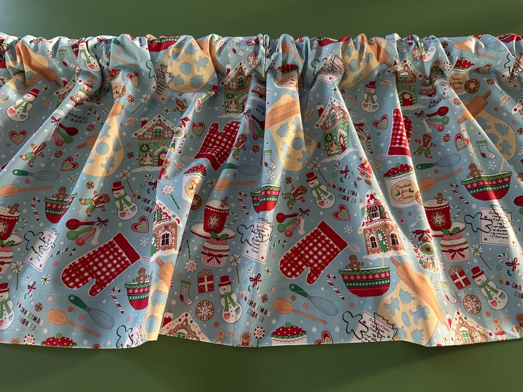 Christmas Valance With Christmas Cookies, Gingerbread Men, Baking ...