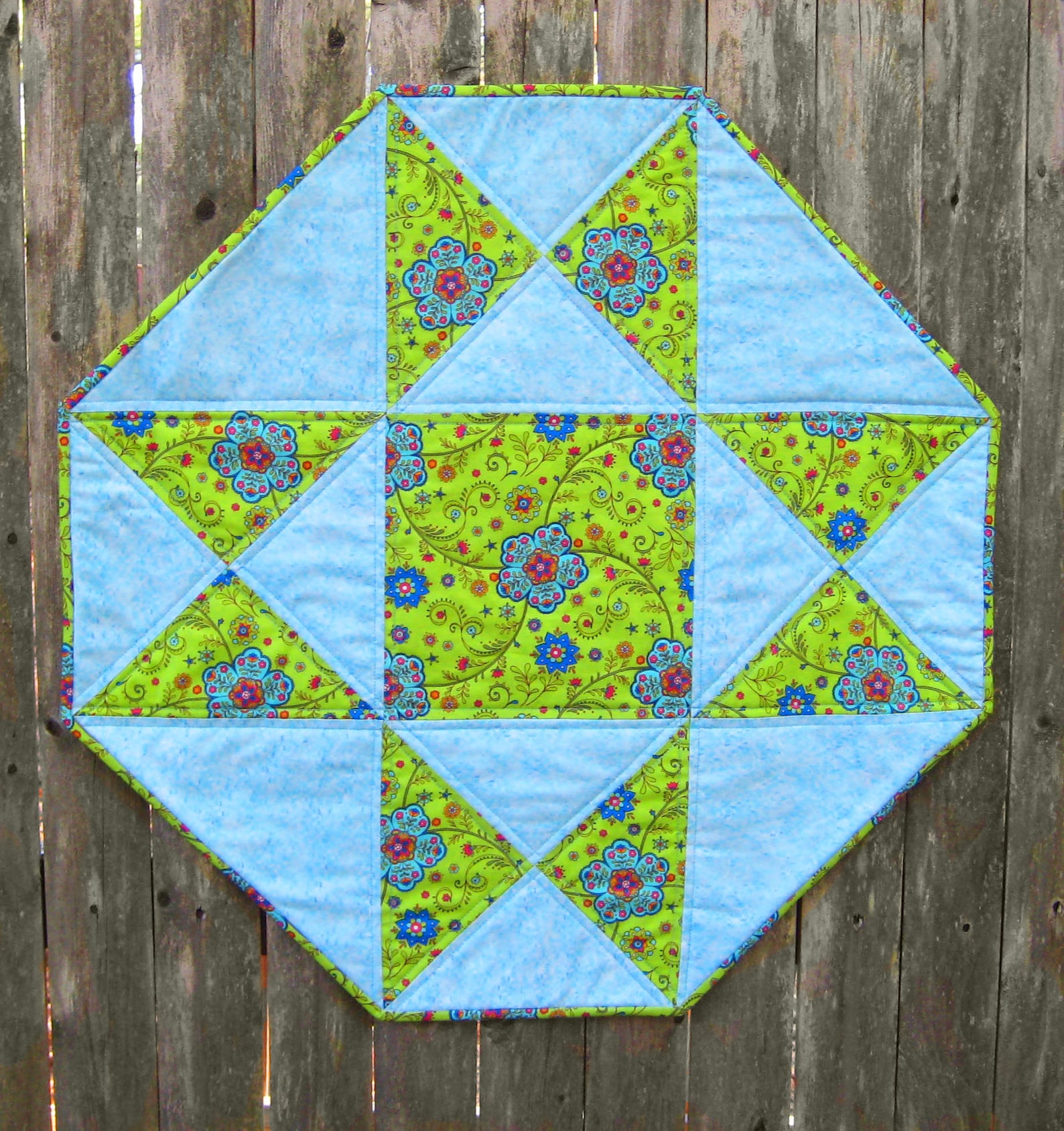 Octagon Table Topper With Star PDF Quilting Pattern (SMS-101PDF) - Etsy