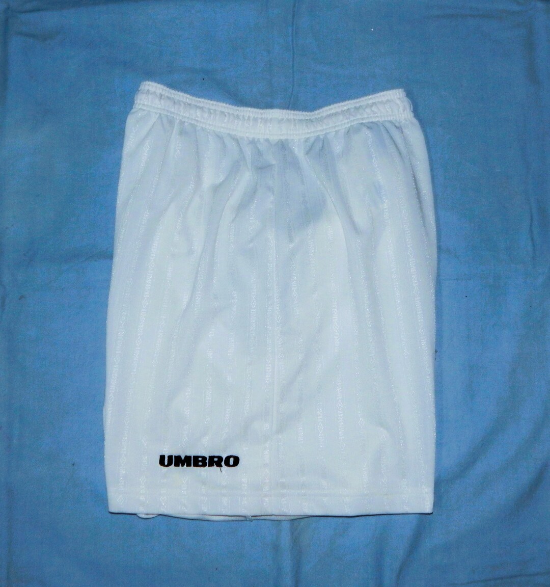 UMBRO Vintage 90s Adults' Retrò Football Soccer Sports Shorts, Size 40 ...