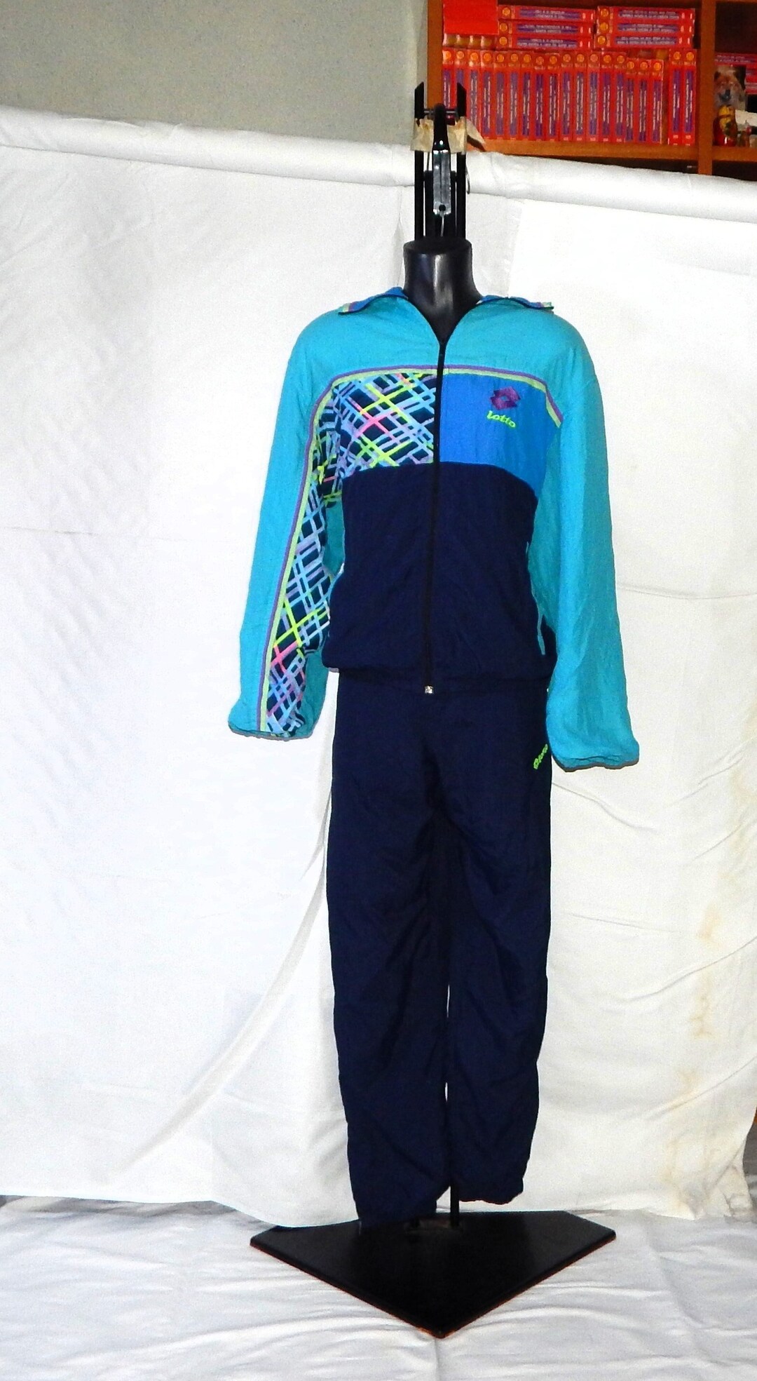 LOTTO Rare Vintage 90s Made in Italy Adult's Running Football Sports ...