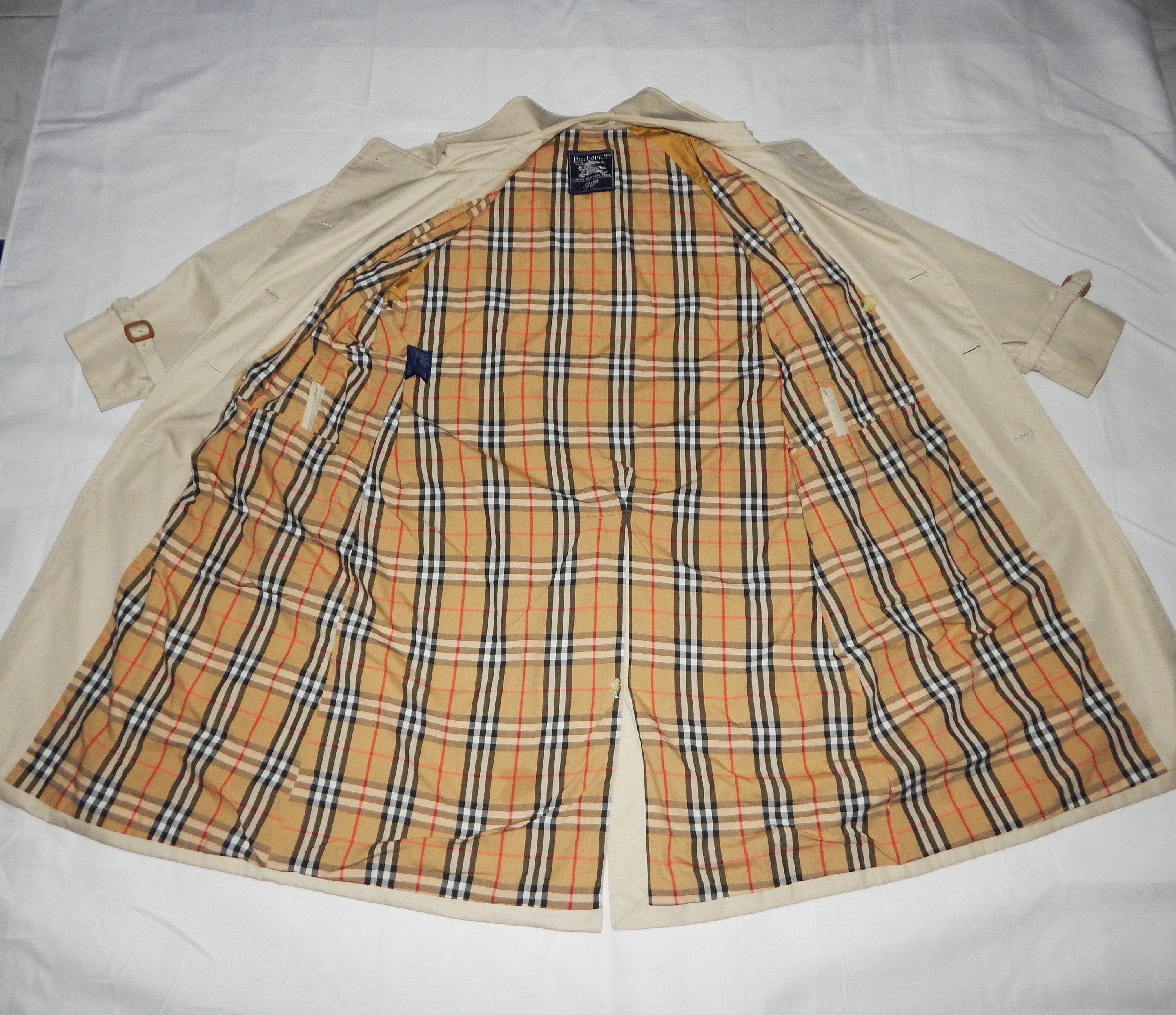 Burberry Vintage 80s Excellent Men's Classic Nova Check Double Breasted Trench Coat . Tag Size ...