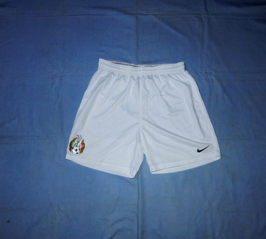NIKE Vintage 2000s Rare Mexico National Football Team Shorts , Size L ...