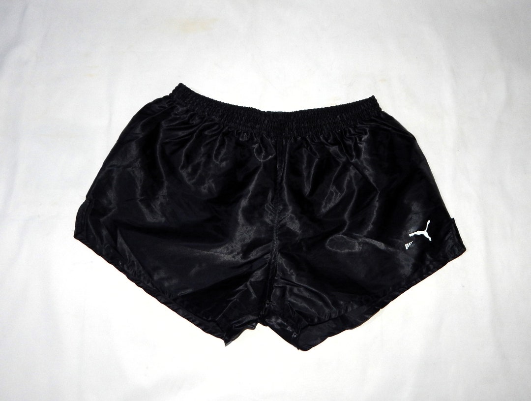 Puma Vintage 80s to 90s Adult's Football Shorts Retro, Size 7 XL, Black ...