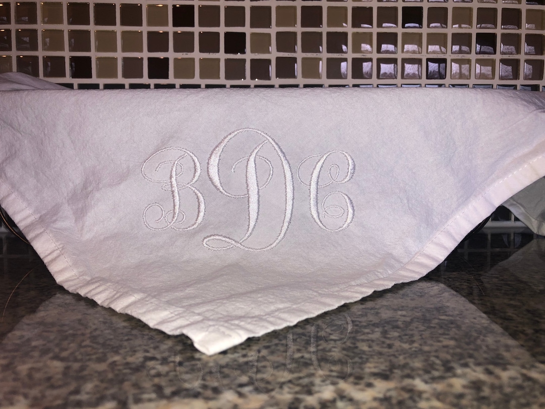 Monogrammed (first, Last, Middle Initial) Bread Basket Cloth - Etsy