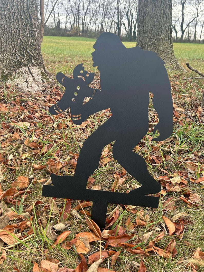 Sasquatchin' Gingerbread Men, Holiday Sasquatch, Hungary Bigfoot, Metal ...