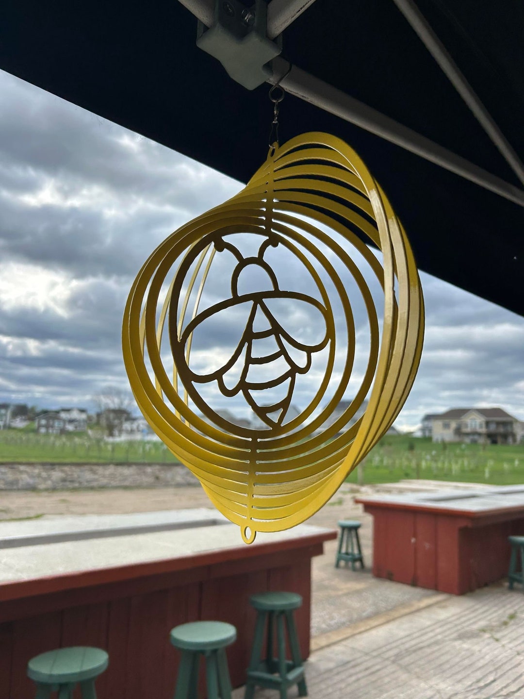 Bee Buzzing Wind Spinner, Spring, Summer, Outdoor Decoration, Porch ...