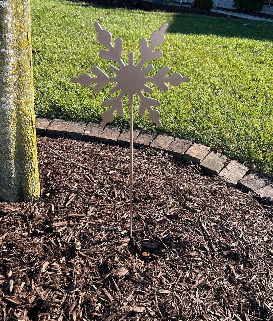 Snowflakes, Winter Wonderland, Garden Stake, Metal Yard Decoration - Etsy