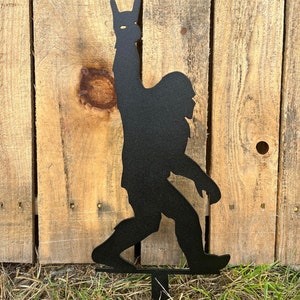 Bigfoot Garden Set, Steel Sasquatch Lawn Decoration, Metal Decoration ...