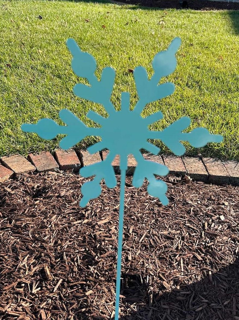 Snowflakes, Winter Wonderland, Garden Stake, Metal Yard Decoration - Etsy