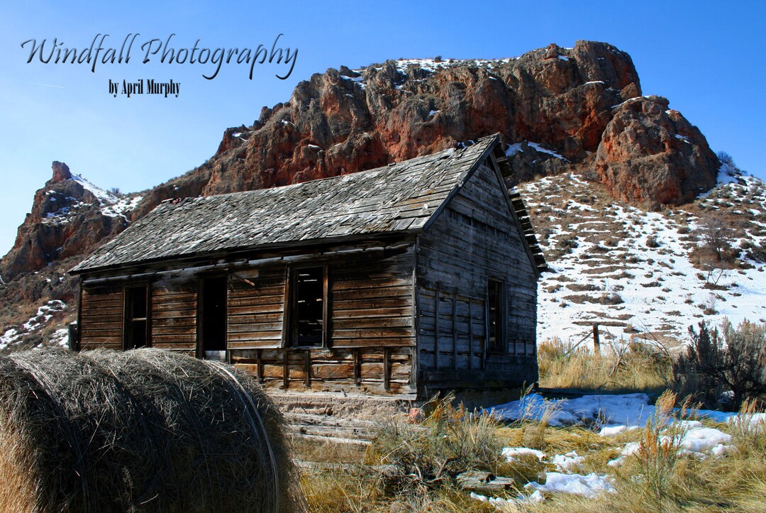 Red Rock Log Cabin - Etsy