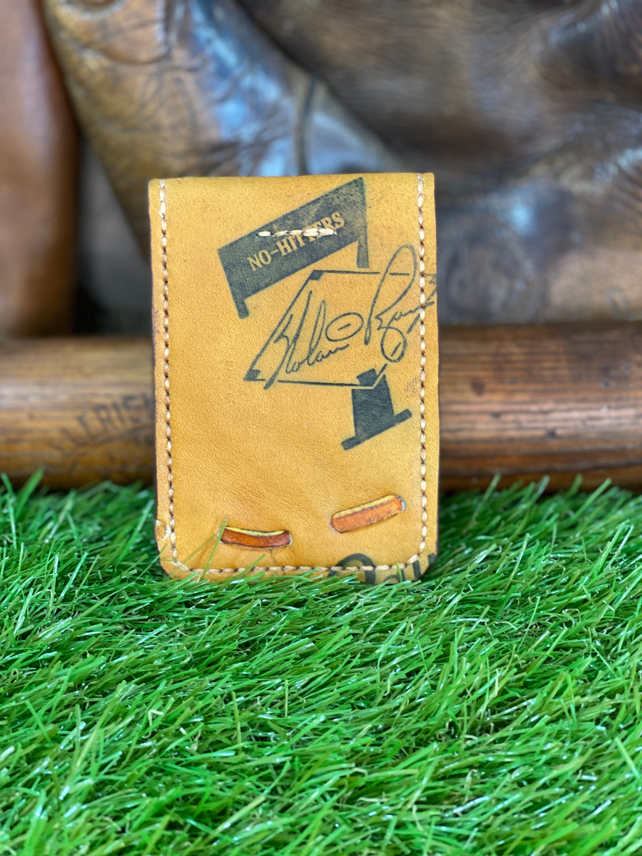 Hit Clips for sale | Only 3 left at -75%