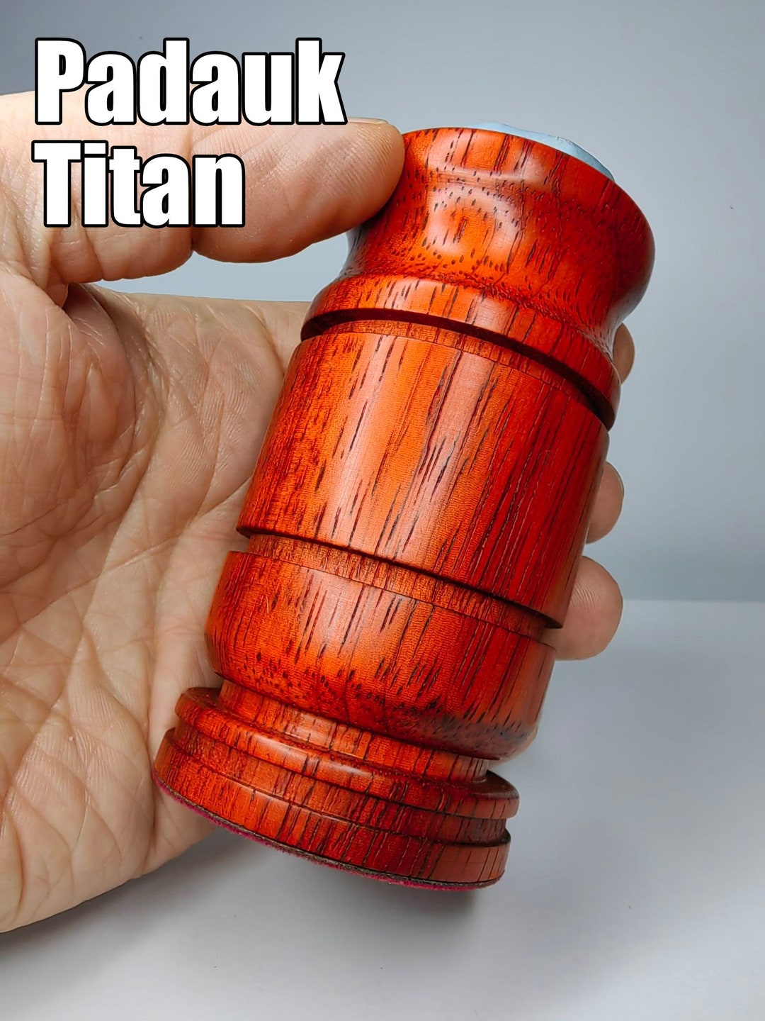 Titan Model Holder / Miniature Holder Holds Models up to 50mm Base Size ...