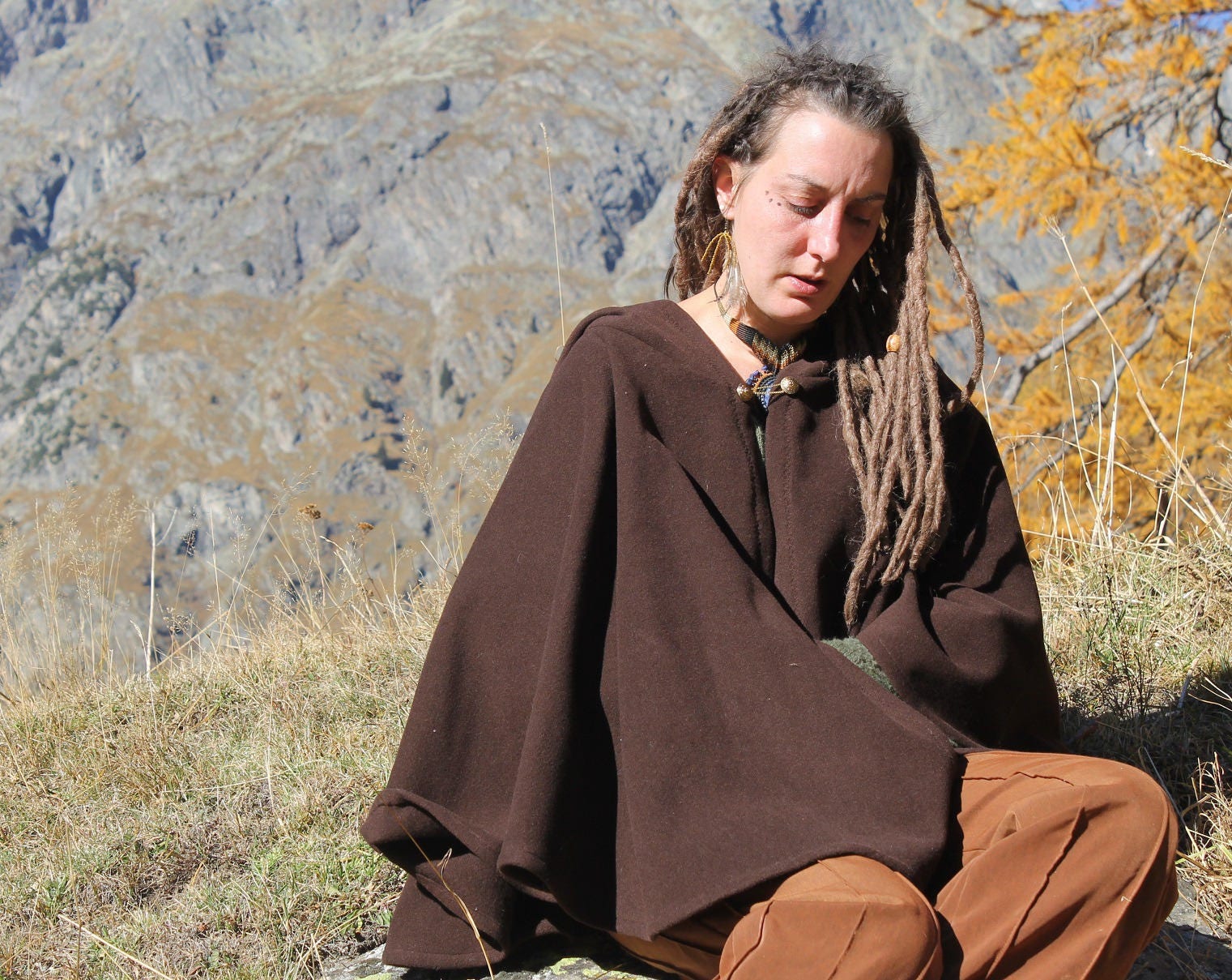 Capuchon médiéval en laine marron | Etsy