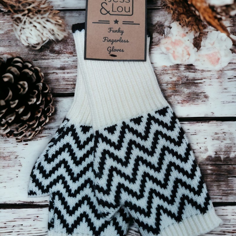 Teenage Fingerless Gloves - Etsy UK