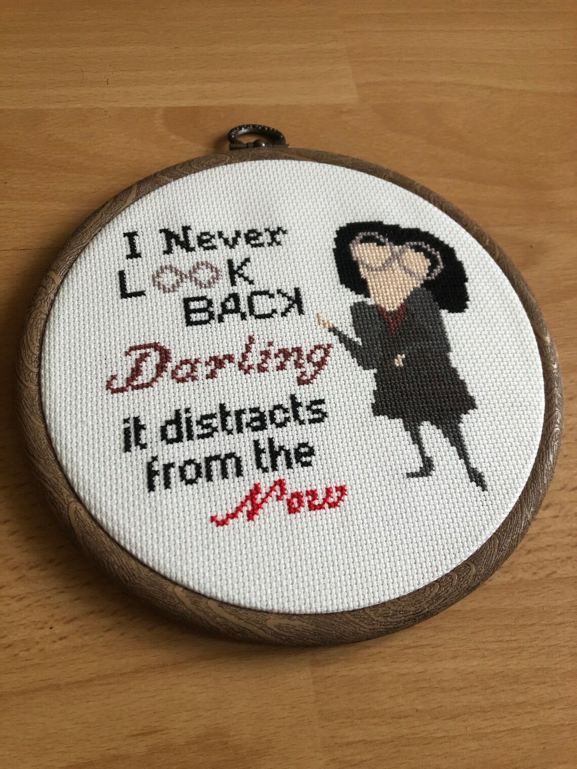 Edna Mode Never Look Back Cross Stitch Pattern PDF - Etsy
