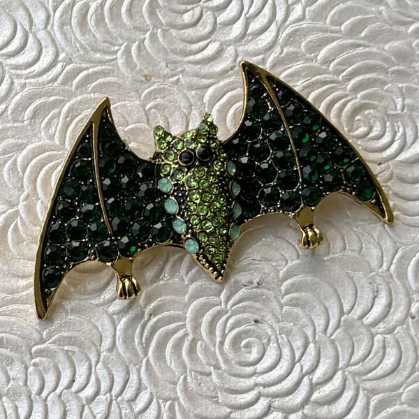 Bat Brooch - Etsy