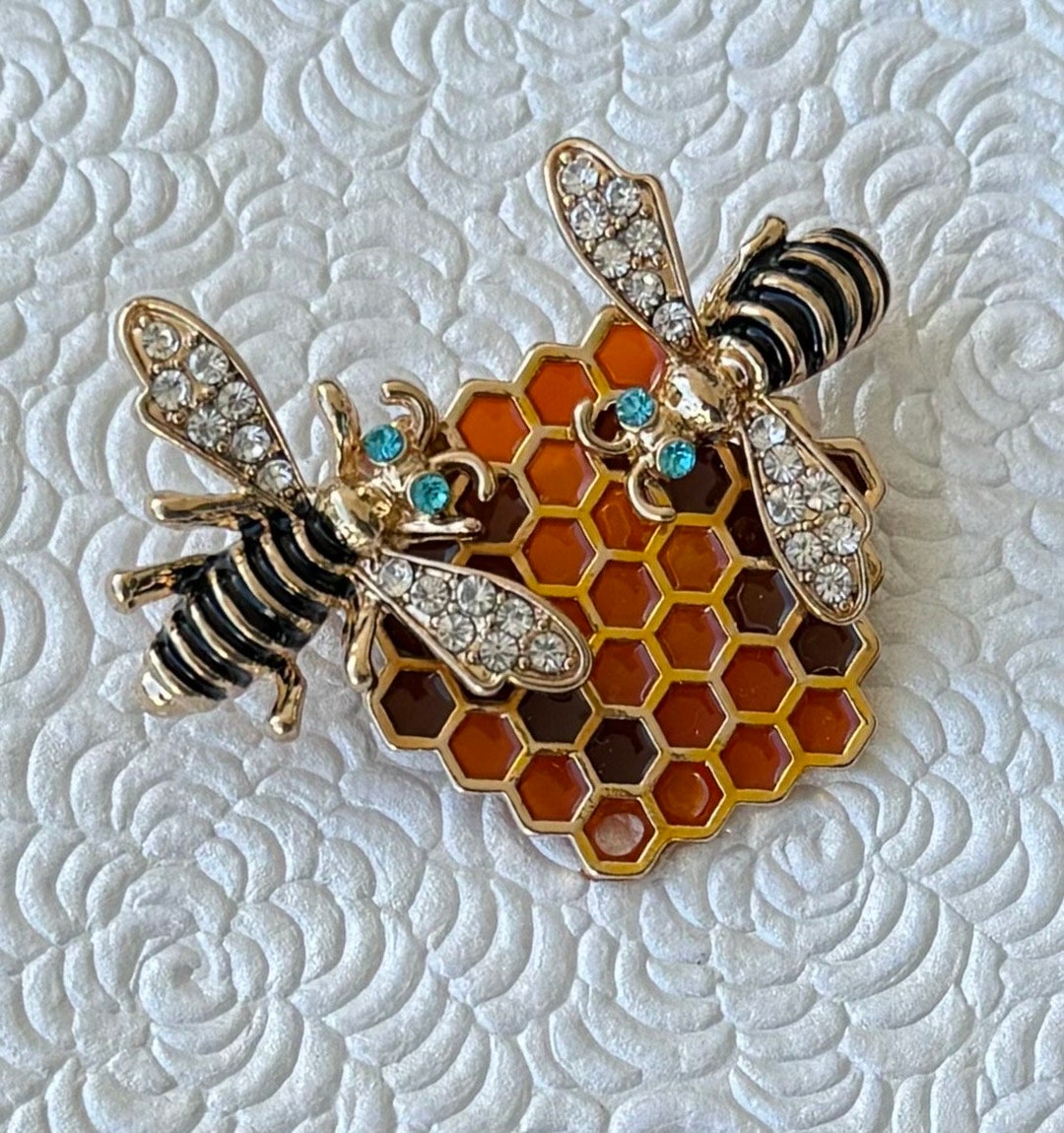 Bees on Honey Comb Vintage Style Large Brooch - Etsy
