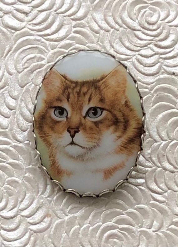 Vintage cat cameo - Gem