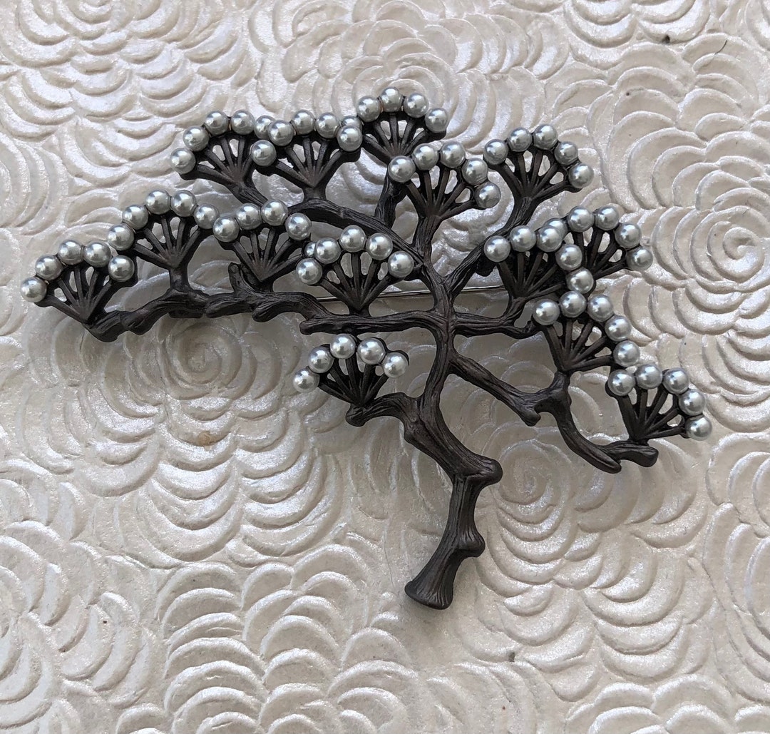 Unique Japanese Tree Vintage Style Brooch - Etsy