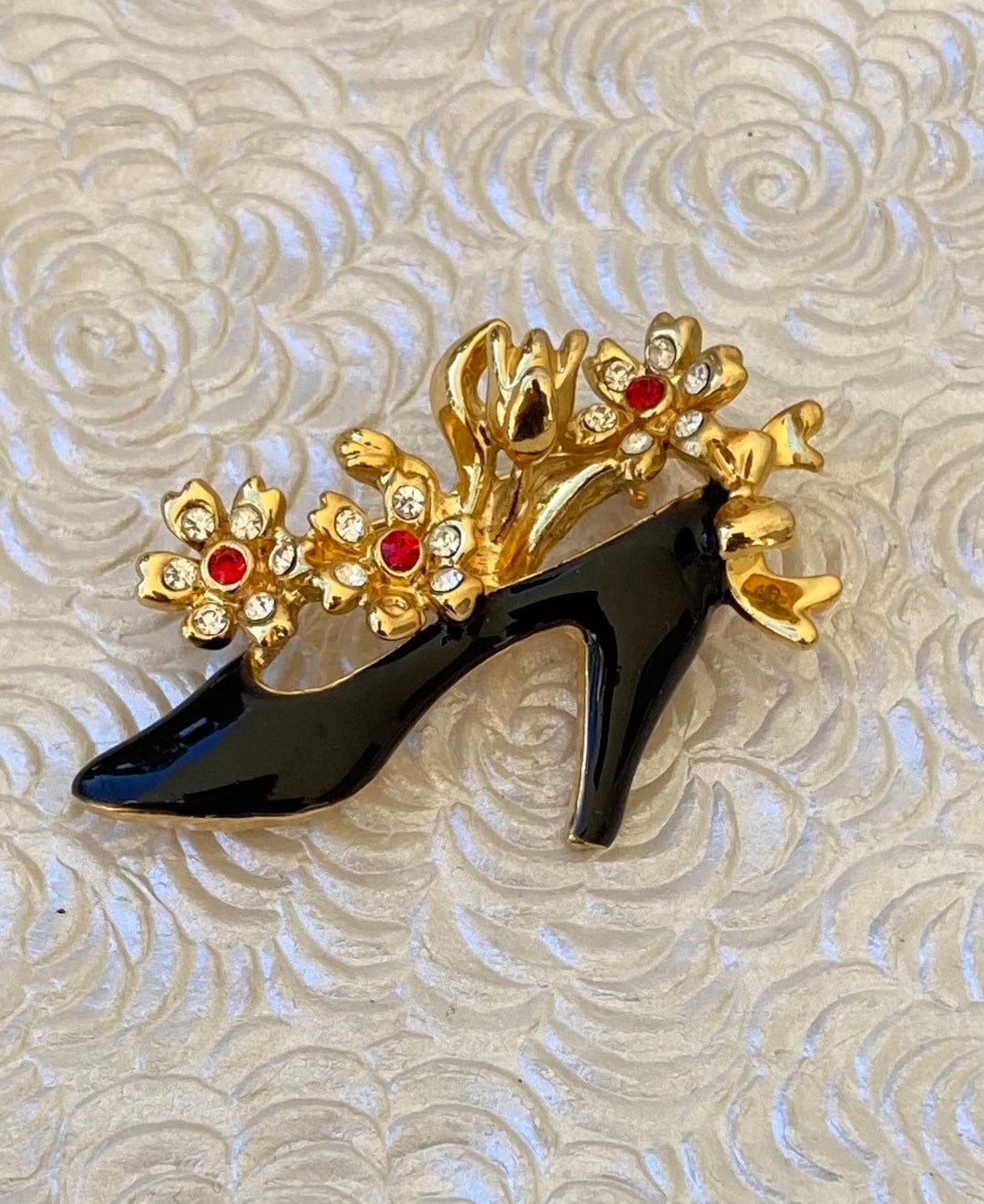 Vintage Enamel Lady Shoe Brooch: Gold Tone With Crystals - Etsy