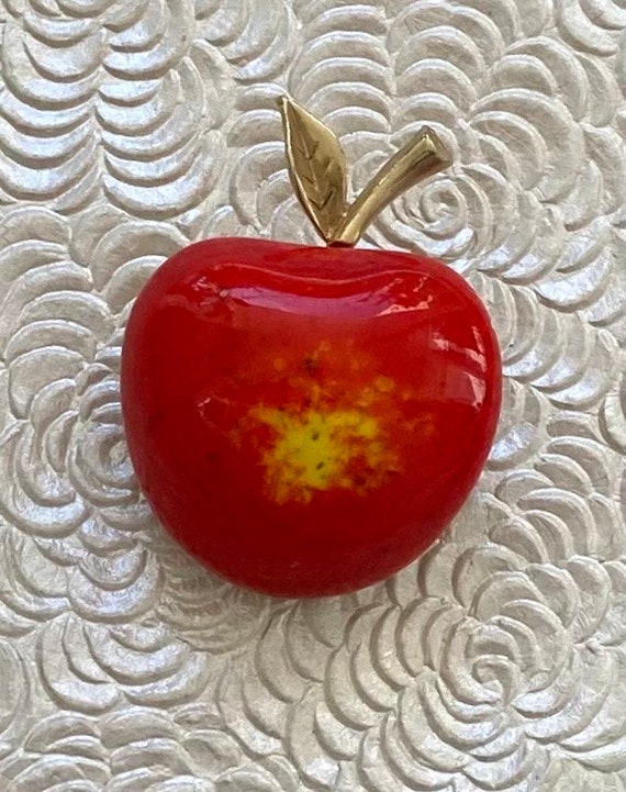 Vintage red apple brooch - Gem