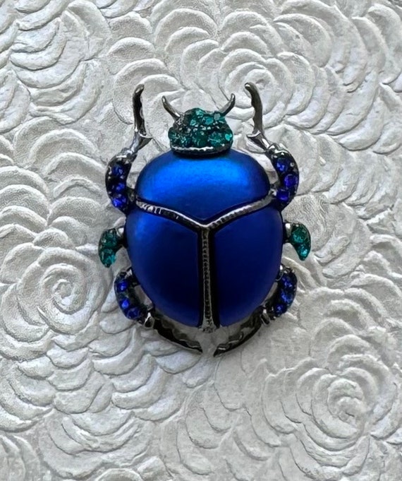 Unique insect beetle large vintage style brooch - Gem