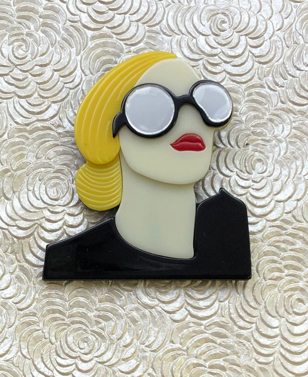 Unique Retro Lady With Sunglasses Vintage Style Large Brooch - Etsy