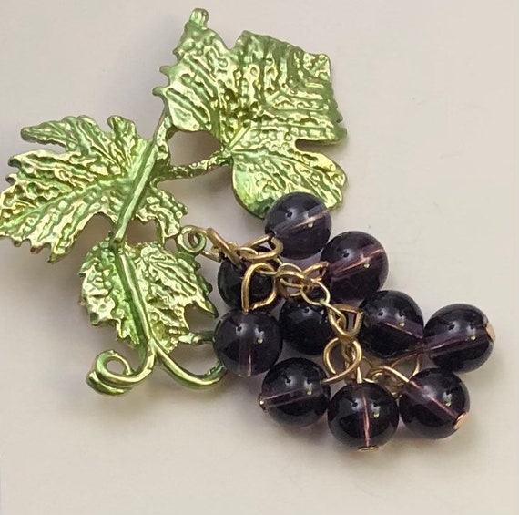Unique Vintage Style Grape Cluster Brooch - Etsy