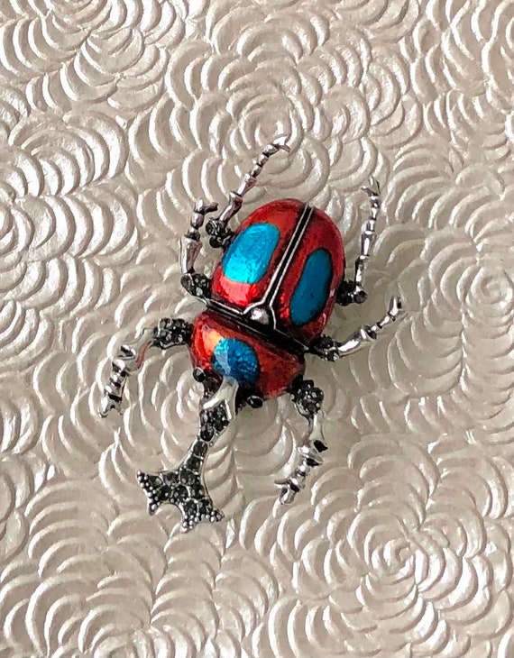 Unique insect beetle - Gem