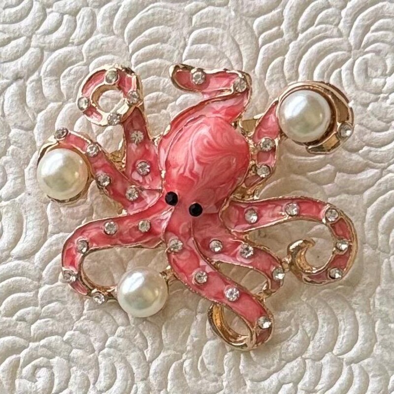 Octopus Brooch - Etsy
