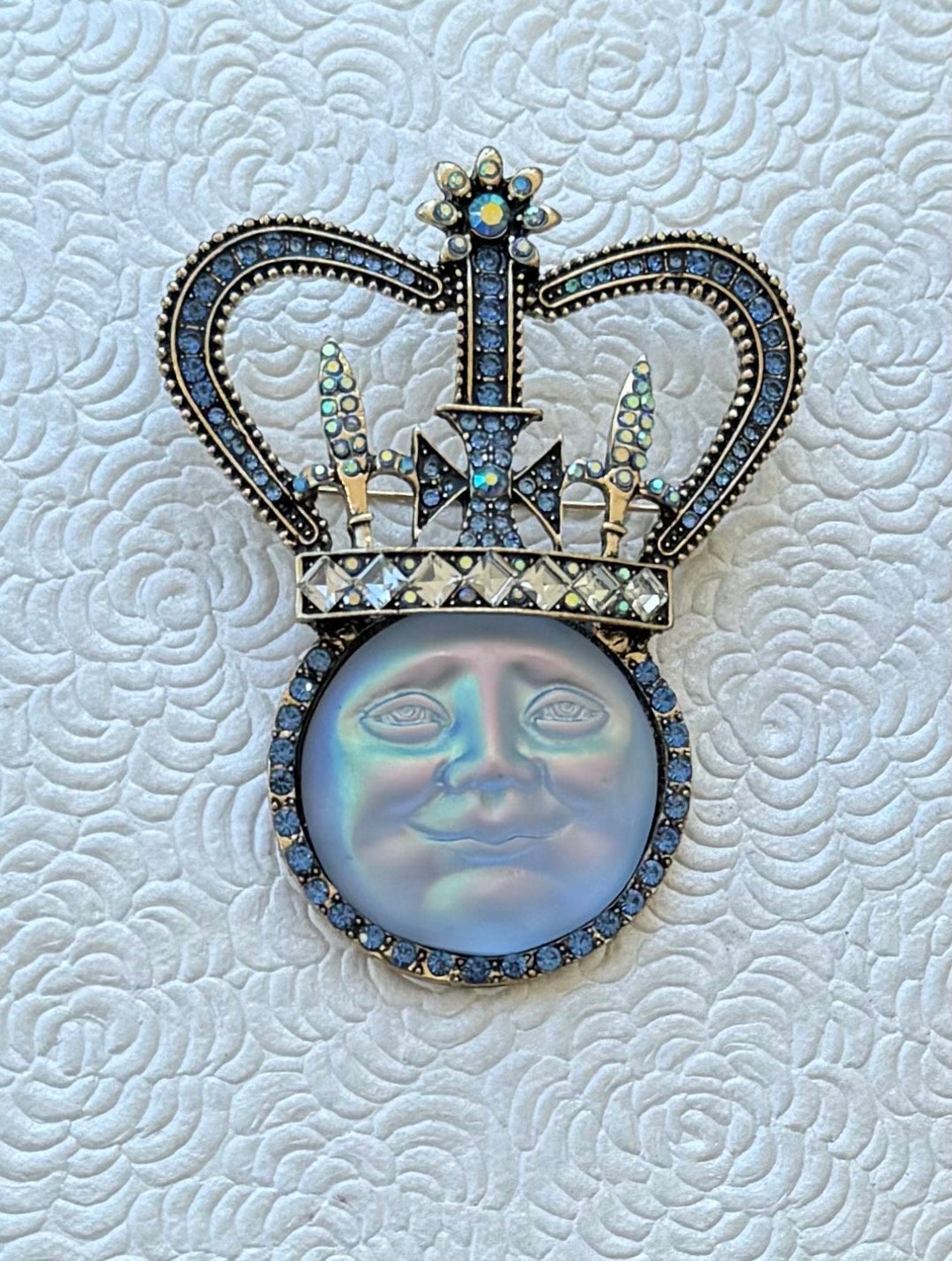 Unique Queen Crown / Moon Face Oversized Vintage Style Brooch - Etsy