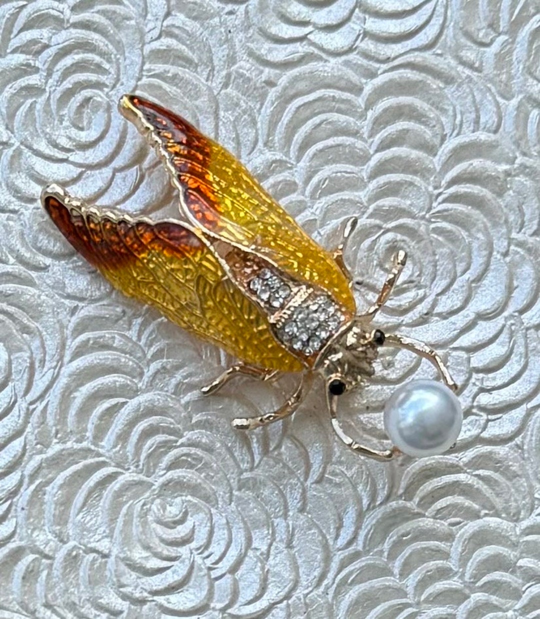Unique Cicada Vintage Style Brooch - Etsy