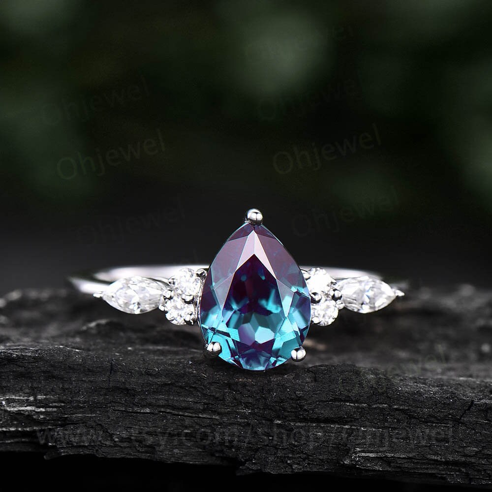 Color Change Alexandrite Ring for Women Unique Vintage Pear - Etsy