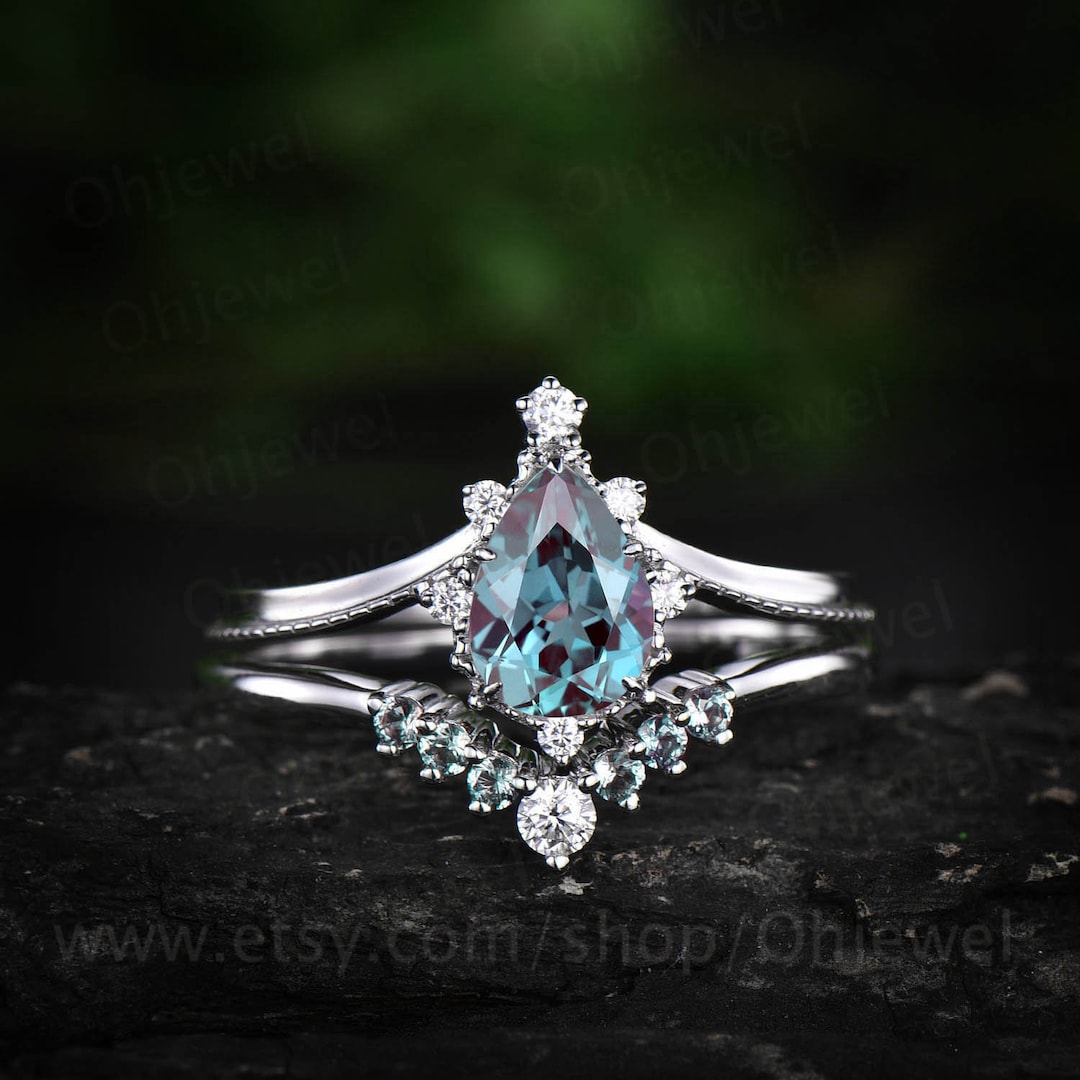 Color Change Alexandrite Ring Set 2pcs Pear Alexandrite Engagement Ring ...