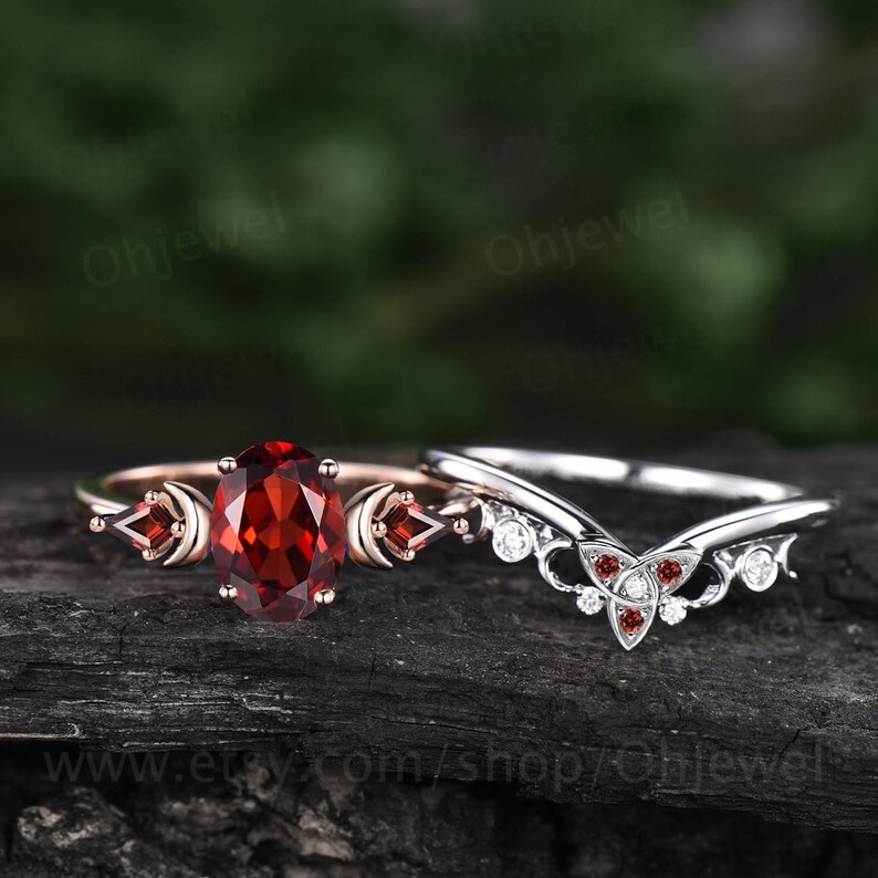 Vintage Kite Oval Red Garnet Engagement Ring 14k Rose Gold Three Stone ...