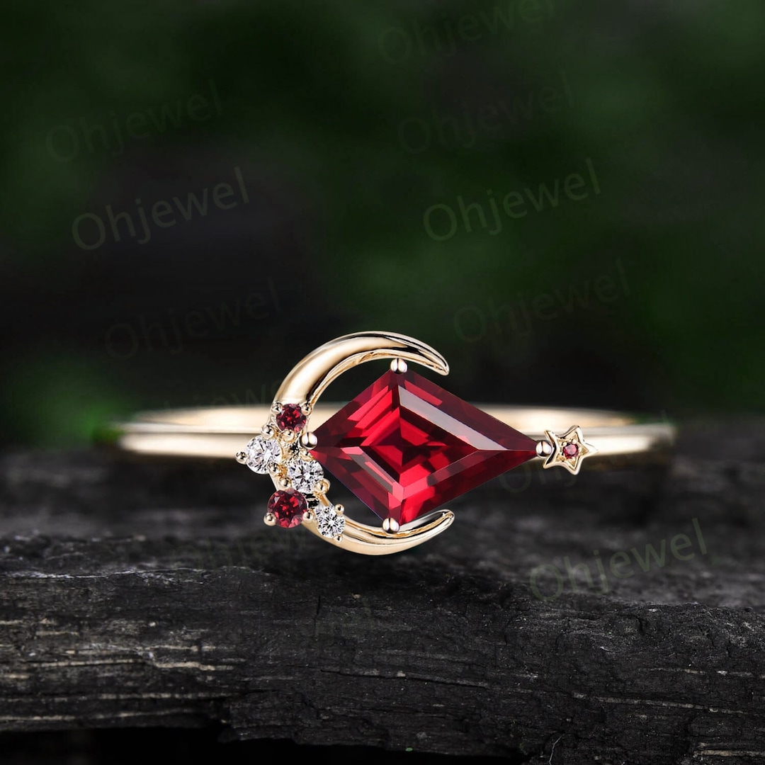 Kite Cut Red Ruby Ring Vintage Cluster Diamond Ring Yellow Gold East to ...