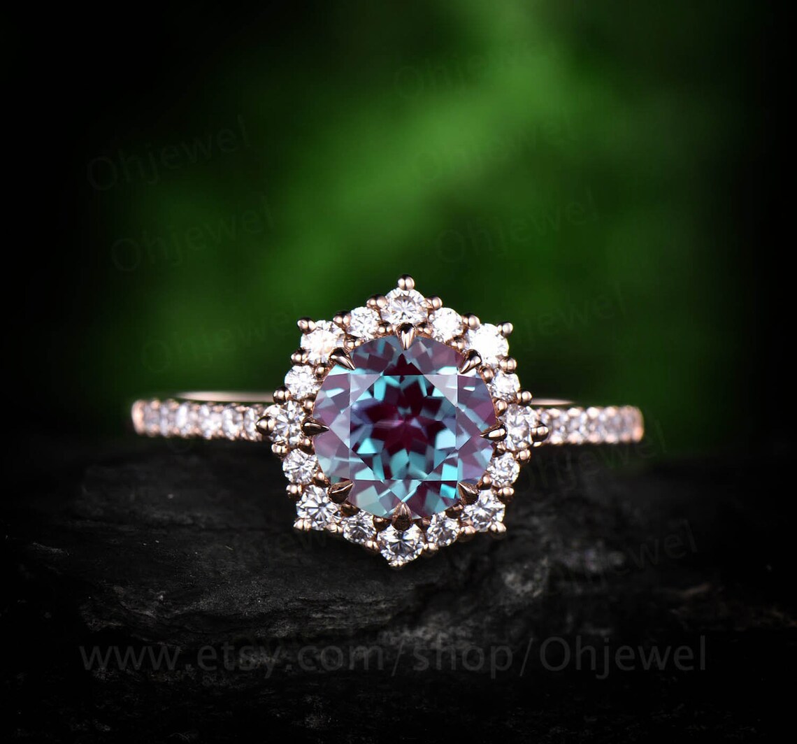 1ct Alexandrite Ring for Women Vintage Unique Halo Cluster | Etsy