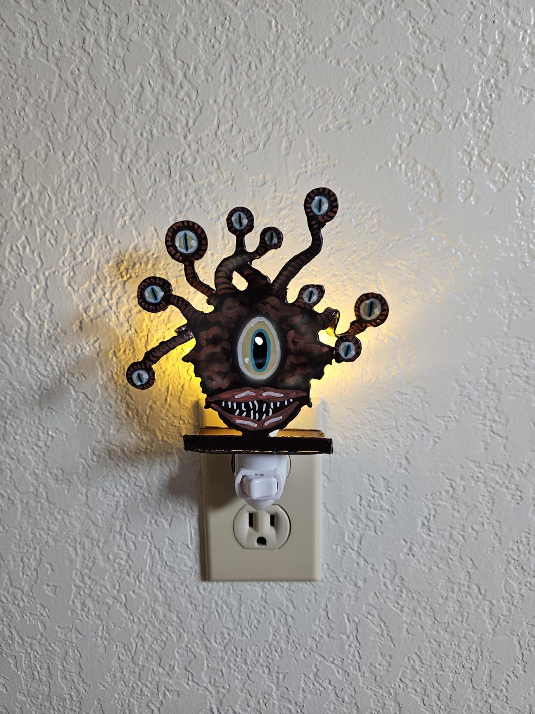 Hand-painted Beholder Night Light – Fantasy Art, Steel Watcher - Etsy