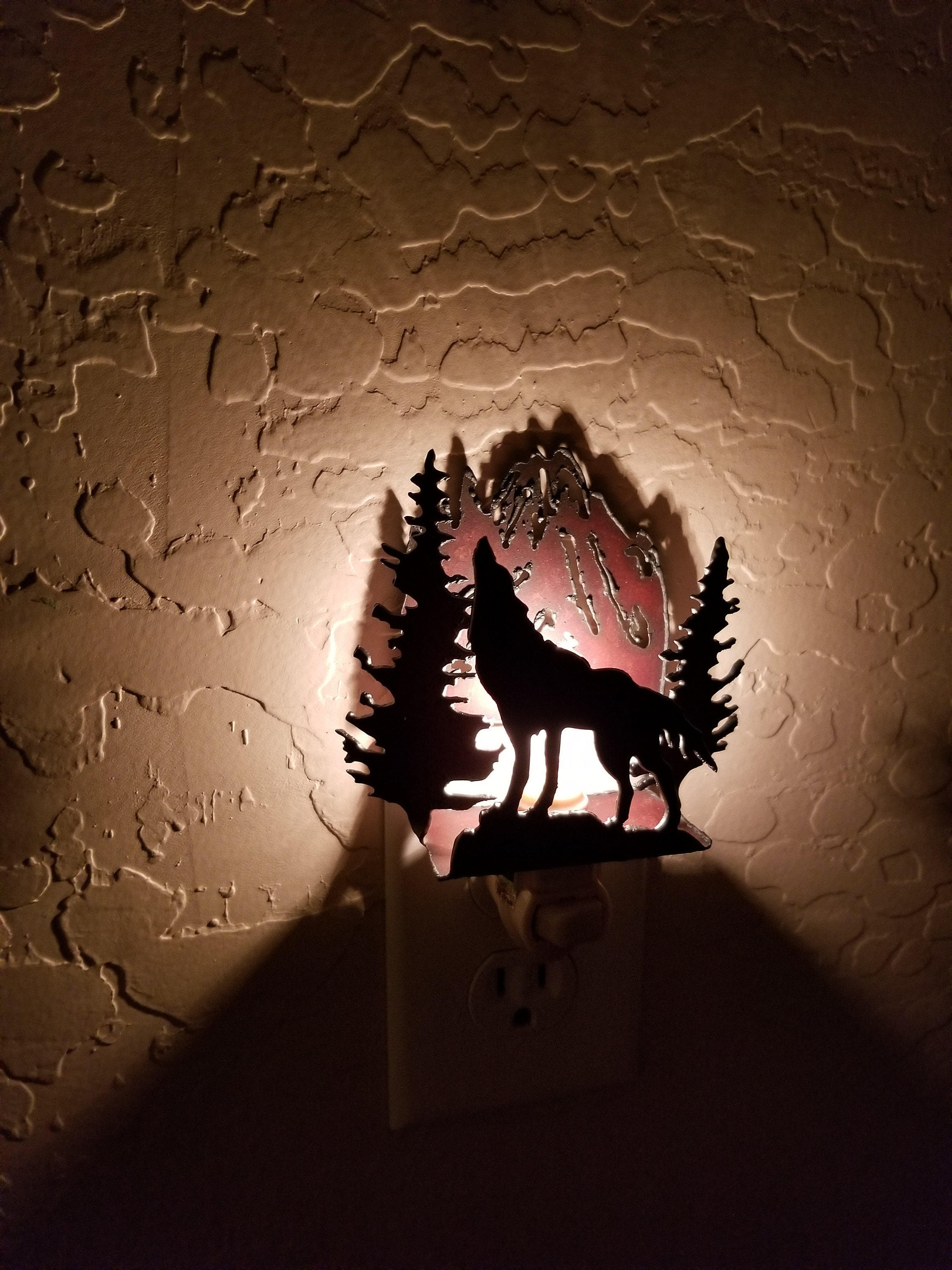Wolf Night Light Made Out of Rusted Steel Howling Wolf Gift - Etsy