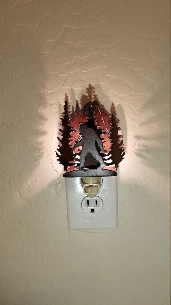 Sasquatch Bigfoot Yeti Night Light Made Out of Rusted Steel - Etsy