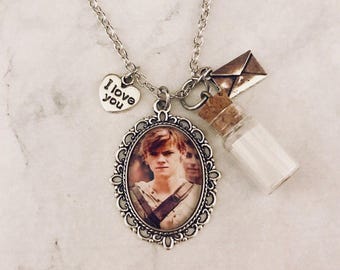 Maze Runner Necklace | Etsy