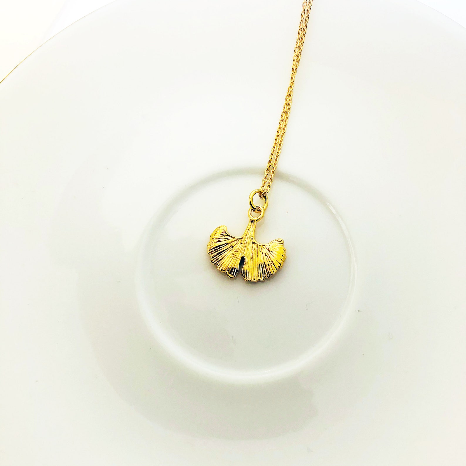 Gold GINGKO NECKLACE Ginko LEAF Layering Ginkgo Charm Leaf - Etsy