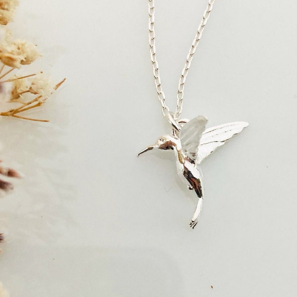 Hummingbird Necklace - Etsy