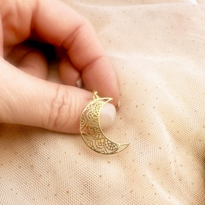 Filigree Moon Necklace, Gold Moon Necklace, Open Work Lunar Cycle ...