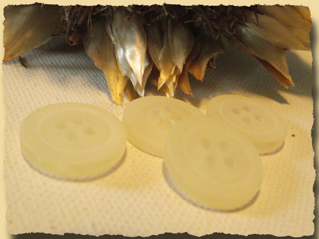 6 Ecru Mat BUTTONS * 20 Mm 2 Cm 4 Holes Button Sewing New for Woolen ...