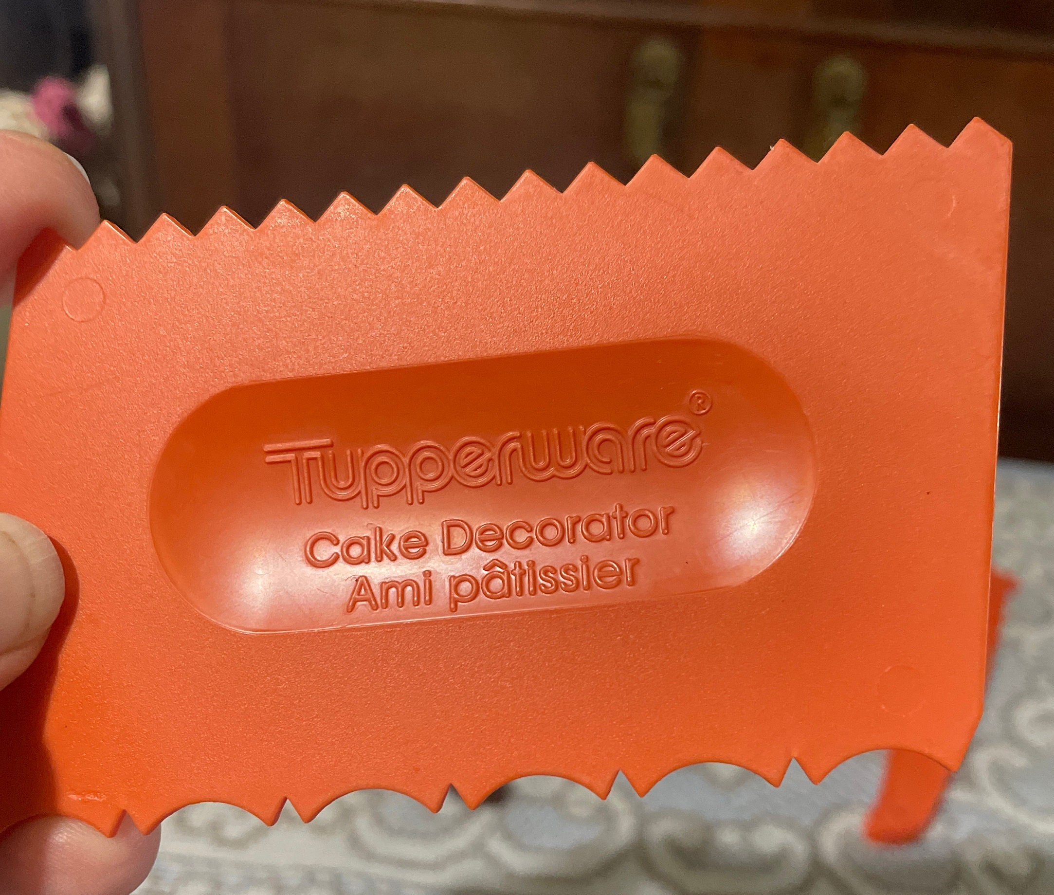 Vintage Tupperware Kitchen Gadgets Cake Decorator Spatula - Etsy