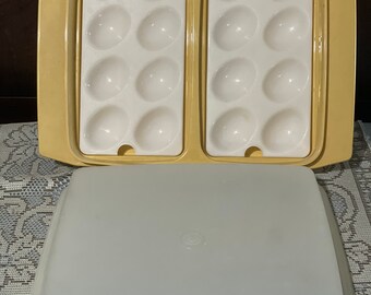 Vintage Tupperware Egg Keeper, 1970s - Etsy