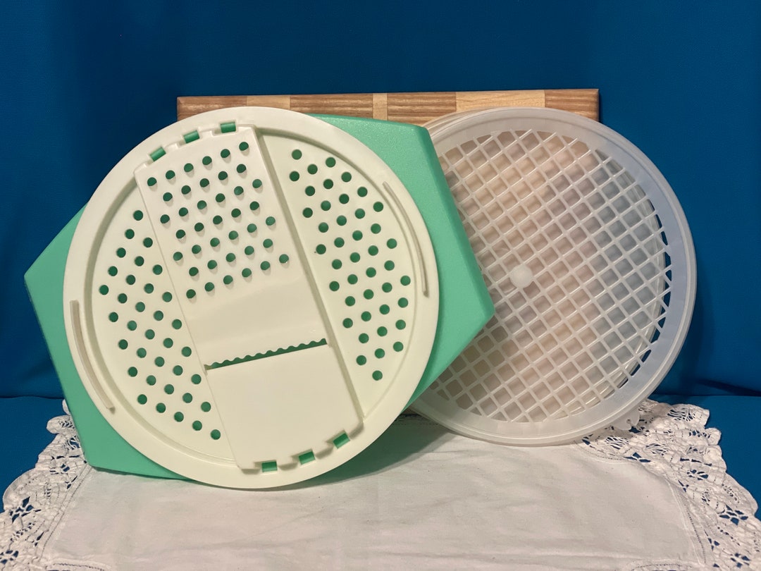 Vintage Tupperware Shredder With Bowl, Strainer and Lid. 4 Piece Set ...